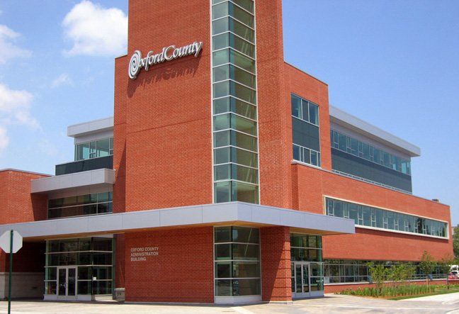 Holiday Hours 2025 - Oxford County